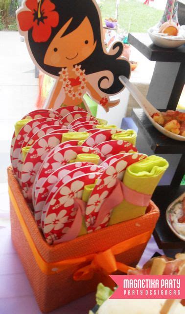 Fun And Festive Hawaiian Luau Birthday Party
