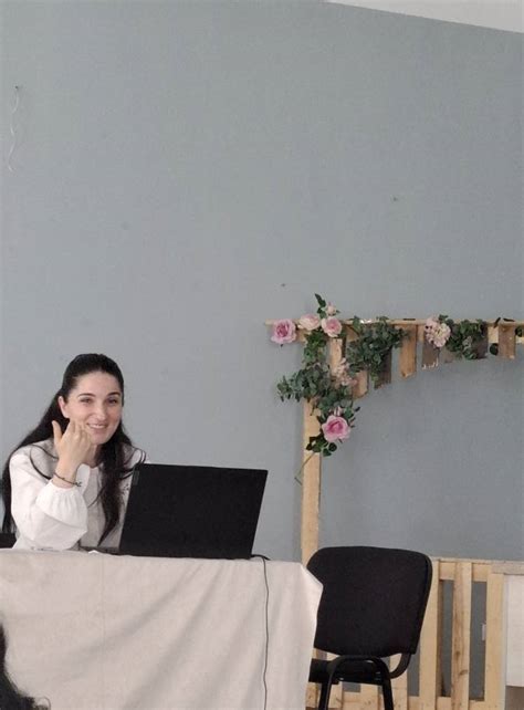 ჩიბათის საჯარო სკოლა დიდი სადღესასწაულო განწყობა და ენთუზიზმი