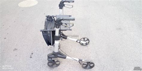 Алуминиева сгъваема проходилка Терапевтични и ортопедични продукти Помощни средства С