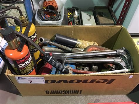 Box Of Assorted Pipe Fitters Tools Able Auctions