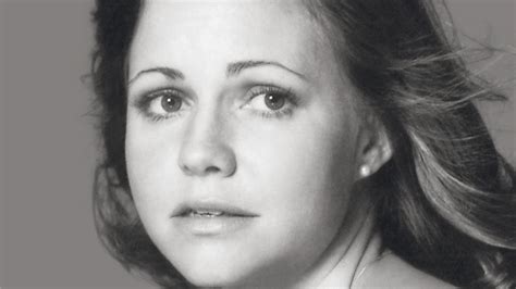 Sally Field Says I Couldnt Expect Protection In Memoir In Pieces