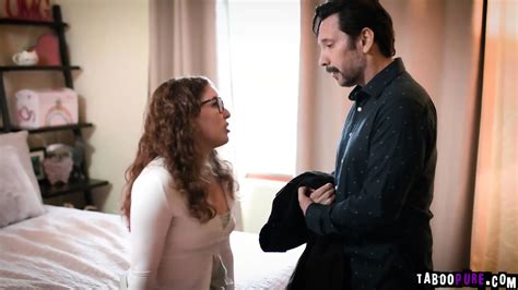 Leana Lovings Finds A Way To Make Tommy Pistol Go Into Her Bedroom
