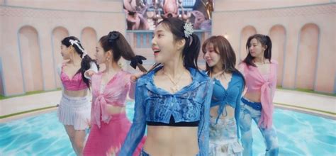 Red Velvet Feel My Rhythm Reve Festival 2022 Feel My Rhythm Mv Irene