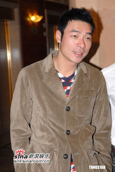 许志安出新碟忆往昔 曾与张卫健雨中跑步图影音娱乐新浪网