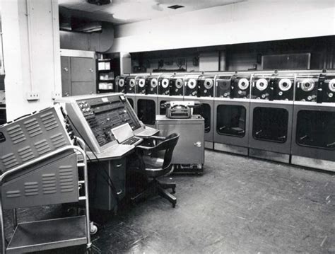 Archivo Univac1  Ecured