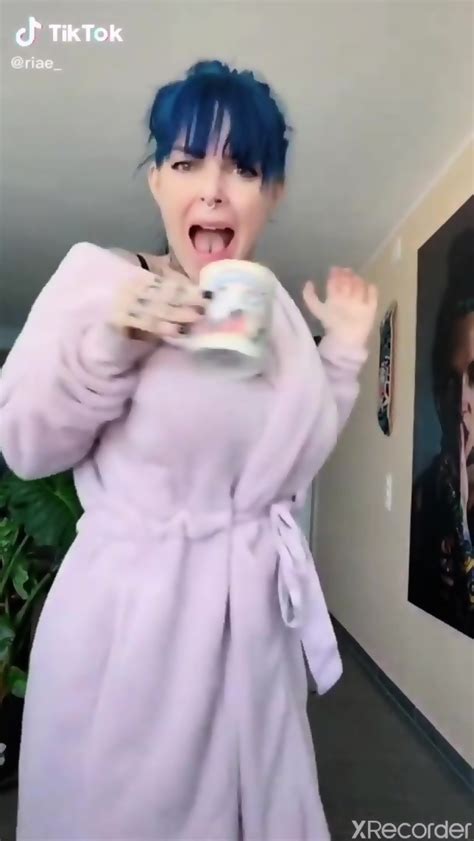 Gothic Queen Eporner