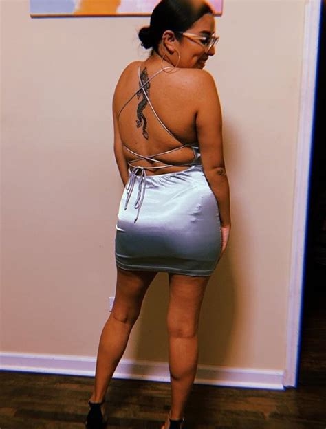 esm in mini skirt sadielexxxington