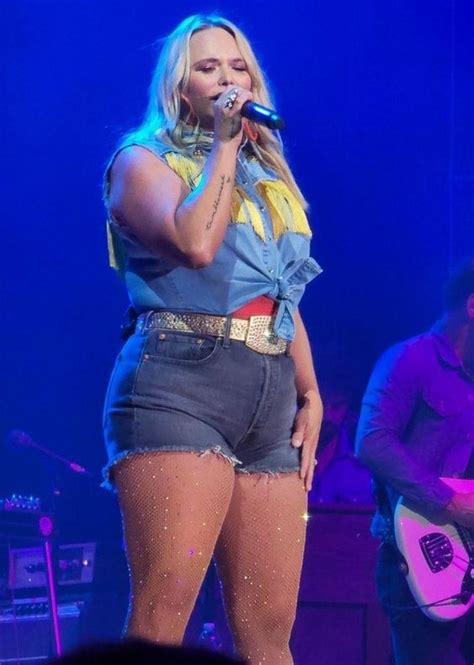 New Picture Of Miranda Lambert O T Lounge