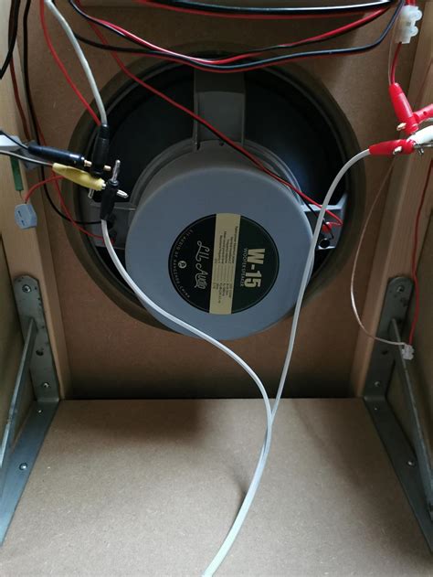 Does 115 Volt Plug Look Like Fikomin