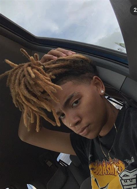 Pin By Mailyne Rodrigues On Cabelos Dreadlock Hairstyles For Men