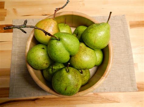 Make It Easy Crafts Is This Pear Ripe Yet