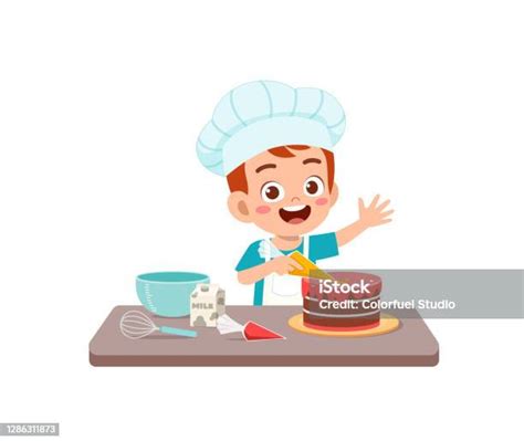 행복한 귀여운 어린 소년과 소녀는 요리사 유니폼을 입고 생일 케이크를 요리 오븐에 굽기에 대한 스톡 벡터 아트 및 기타 이미지 오븐에 굽기 가정 주방 가정의 방