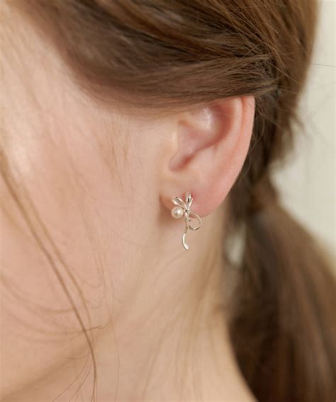 타티아나 실버925 플라이 리본 진주 후프 귀걸이 Ec3087 위시버킷