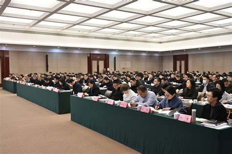 成都：全力以赴拼经济搞建设，坚决打好高质量发展“攻坚战” 改革网