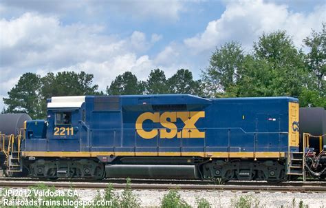 Railroad Freight Train Locomotive Engine Emd Ge Boxcar Bnsfcsxfec