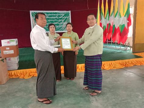 တပ်မတော်နယ်လှည့် အခမဲ့ဆေးကုသရေးအဖွဲ့မှ ကျန်းမာရေးစောင့်ရှောက်မှုလုပ်ငန