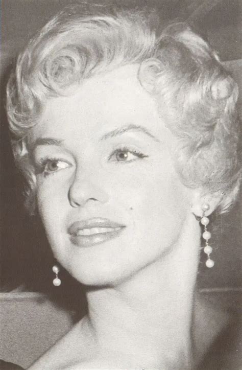 Marilyn Monroe Scrolller