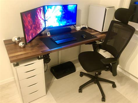 My Battlestation Scrolller