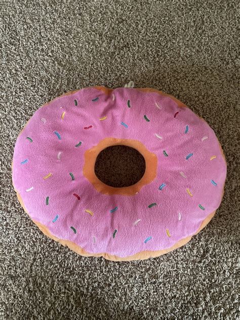 Simpsons Donut Universal
