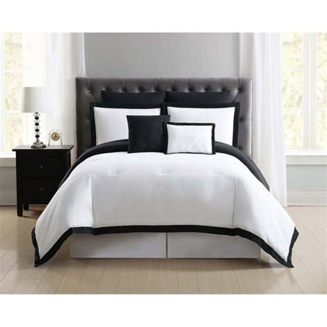 Truly Soft Everyday Hotel Border White And Black 7 Piece Full Queen Comforter Set Walmart