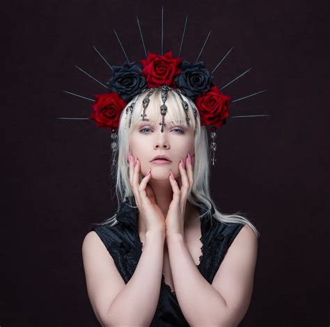 Gothic Roses Photography By Lrm Photography Model Jessica Louise