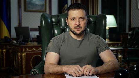 Зеленский предостерег РФ от подрыва Каховской ГЭС это будет означать объявление войны миру