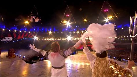 That Time Eric Idle Of Monty Python Stole The Show At The Closing