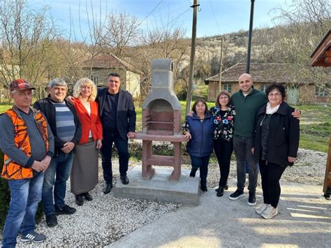 Доброто не спи Мартин Харизанов с мил жест към хора от Врачанско след вандалски акт снимки