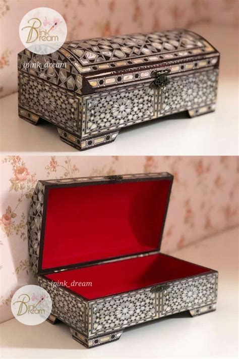 صندوق أرابيسك