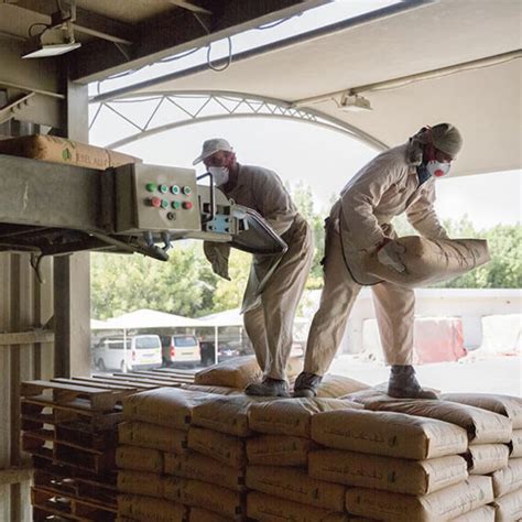 Bag Loading In The Cement Industry Beumer Group