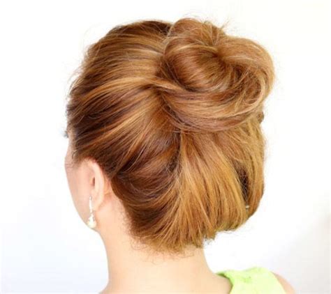 Як зробити недбалий пучок на голові покрокові фото