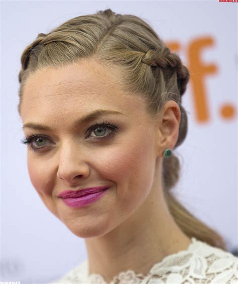 Amanda Seyfrieds Nude Intimate Images Leaked Online Social News Xyz