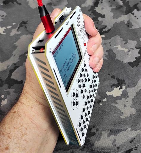 Pico Handheld Rcyberdeck