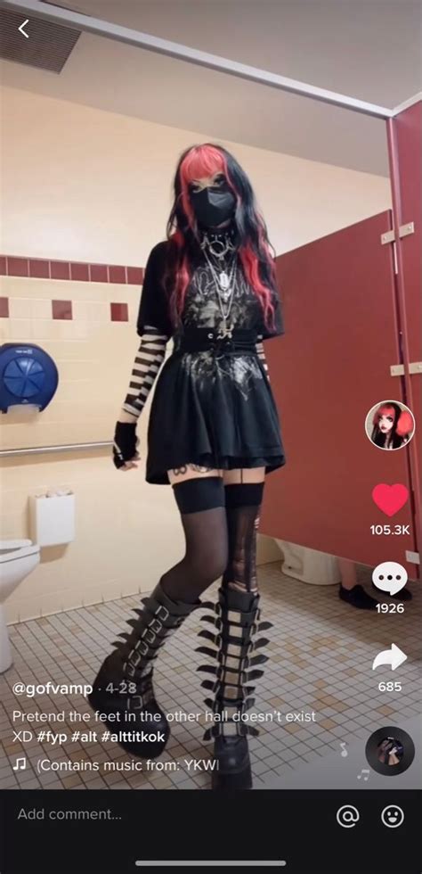Tiktok Gofvamp Goth Ihop Outfit Alt Vs Emo Emo Vs Goth Outfits