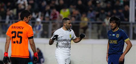 ثنائية حمدالله أمام أجمك تقود الاتحاد إلى ثمن نهائ