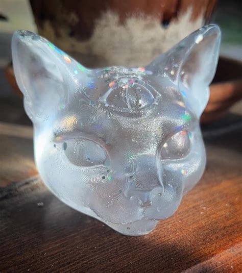 Holo Kitty With A Third Eye Rresin
