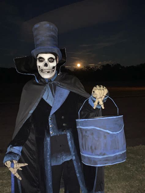 Hatbox Ghost Costume
