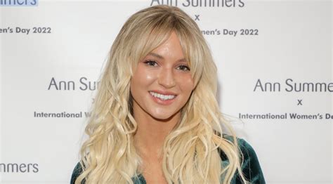 Love Island 2019s Lucie Donlan What Is She Doing Now Closer