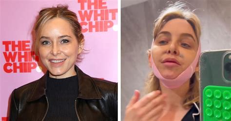 Jenny Mollen Runs Around Naked Before Plastic Surgery Photos