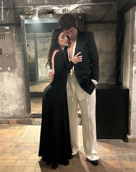 Gracie Abrams Gracieabrams Nude The Fappening Photo Fappeningbook