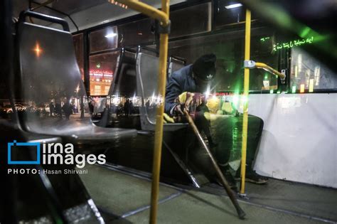 یک شب در کنار بی‌‎خانمان‌های اتوبوس خواب