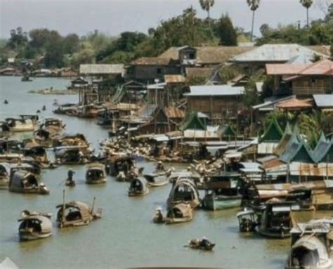 ซื้อ ขาย ภาพเก่าเล่าเรื่อง กรุงเทพมหานคร ภาพหาดูยาก บ้านริมแม่น้ำเจ้าพระยา ปี 2486 การ