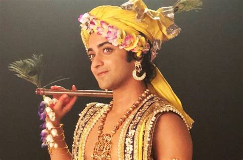 Sumedh Mudgalkar Plays The Flute Just Like Lord Krishna Watch The Video Xpress Vids