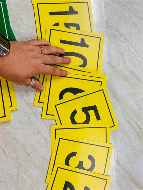 숫자스티커 번호 산업스티커 가게 유리 컷팅 스티커 유리창 글자 시트 시트지 레터링 주문 제작 컷 맞춤 인포메이션 꽃집 플라워 복사집 카페 골드 실버 금색 은색 시트컷 병원