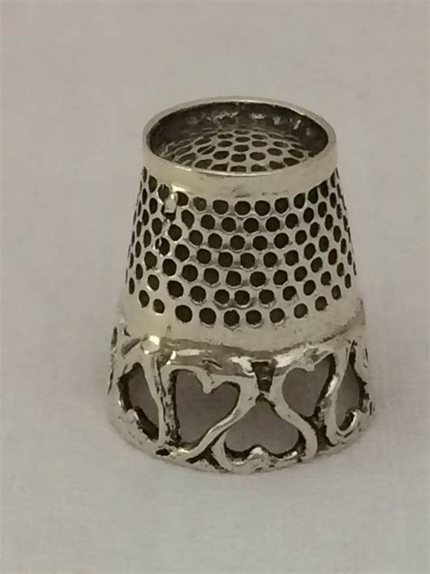 Open Hearts Band Thimble