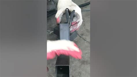 사각파이프 레이저용접 모습 맥스공식대리점 엘림하이텍 02 2601 0516 레이저용접기 공냉식레이저용접기 Welding