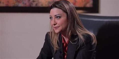 المستشارة لونا الشبل تتعرض لحادث سير وتدخل العناية المشددة صحيفة الفرات