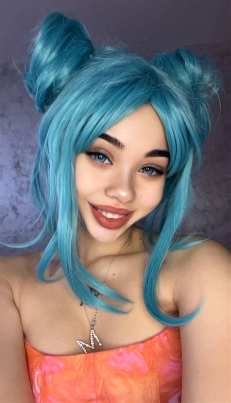 Just The Face Of A Girl Who Wants To Spread Positivity R Onlyfaces