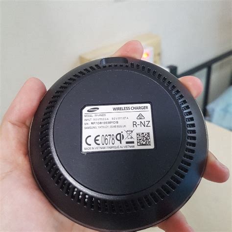 Samsung Wireless Charging Pad Mobile Phones Gadgets Mobile Gadget Accessories Other