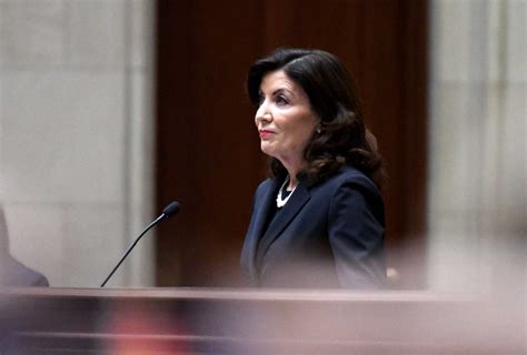 Siena Poll Hochuls Approval Rating Jumps Among Dems